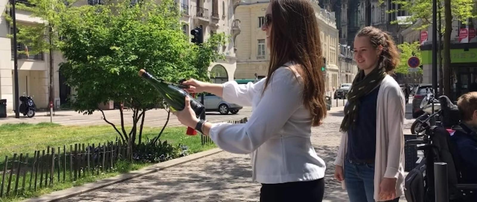 Sabering of a bottle Grand Cru Champagne Pol Couronne
