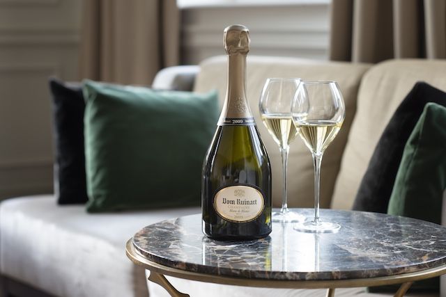 Ruinart Champagne Tour | Availability & prices 2025