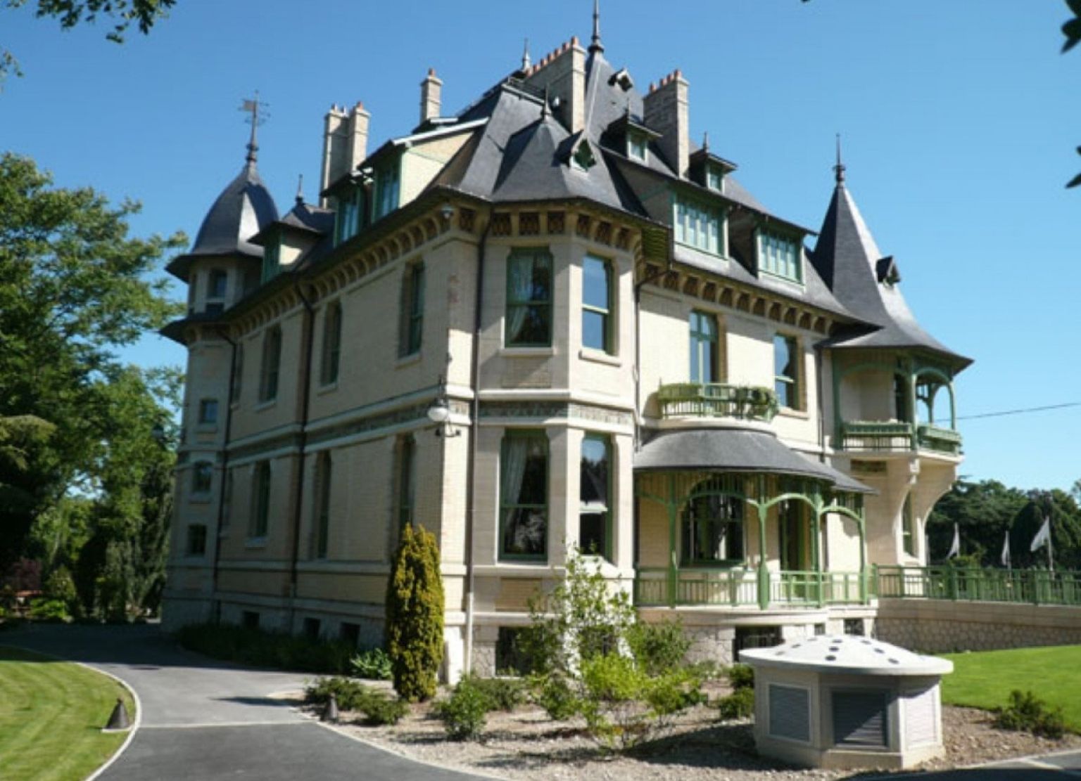 Villa Demoiselle Reims - Visit domaine Vranken-Pommery